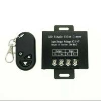 China Wireless RF Remote LED Controller Dimmer Single Color With 30A 720W High Power for sale