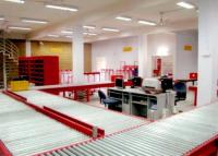 China Professional Stainless Steel Powered Roller Conveyor with Adjustable Speed for sale