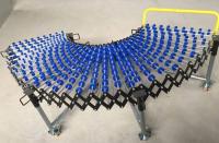 China Zzgenerate Various Shapes Plastic Explandable Roller Conveyor for Cartons Conveying for sale