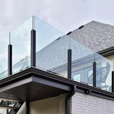 China Modern Laminated Glass Balcony Handrails Stainless Steel Post 850mm Height 304 Grade for sale