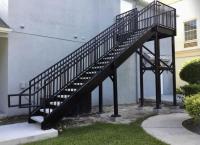 China Building Exterior Galvanized Steel Metal Stringer Staircase 38mm Solid Wood Tread for sale