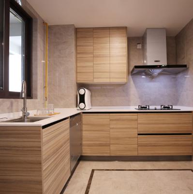 China Solid Wood Kitchen Cabinets Plywood MDF L Shaped Set 18mm Thickness Custom Sizes for sale