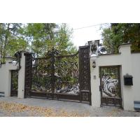 China Custom Wrought Iron Double Door Gate 2000mm Height Powder Coated Main Entrance Design for sale