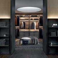 China Rattan Style Walk In Closet Cabinet Particleboard Melamin Glass 1800mm Custom for sale