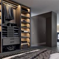 China Rattan Style Walk In Closet Cabinet Particleboard Melamin Glass 1800mm Custom for sale