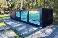 China CUSTOM CONTAINER SWIMMING POOL WITH WINDOWS SHOWER HOUSE SPA STEEL STRUCTURE POOL for sale