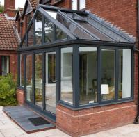 China Aluminum Frame Slant Roof Sunroom Balcony Free Standing Winter Garden 6063-T5 for sale