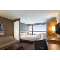 China Custom Solid Wood Bedroom Furniture Set Ash Oak Beech Teak Modern Design for sale