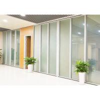 China Office STC 45dB Soundproof Glass Partition Wall System 79mm 90mm 108mm with Doors for sale