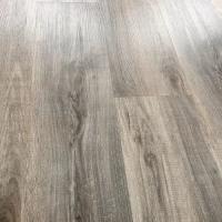 China Smoke Grey 4mm SPC Click Vinyl Plank Flooring Waterproof Wood Grain 228.4x1524mm for sale