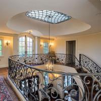 China ISO9001 Apartment Balcony Wrought Iron Handrails For Indoor Steps for sale