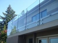 China 12mm Tempered Glass Interior Stair Railings Stainless Steel 304 Balcony Balustrade 950mm Height for sale