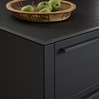 China Modern Matte Acrylic Kitchen Cabinets Luxury Black Melamine Kitchen Wall Cupboards for sale