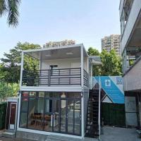 China Aluminum Two Bedroom Prefab Container House 40ft Flat Pack Shipping Container Home for sale