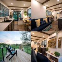 China Double Storey Shipping Container Home Prefabricated House 2 Story Modular Building for Hotel Apartment Villa for sale