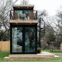 China Double Storey Shipping Container Home Prefabricated House 2 Story Modular Building for Hotel Apartment Villa for sale