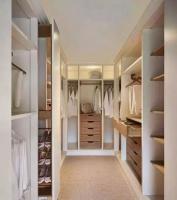 China Custom Farmhouse Walk In Closet Wardrobe Melamine Board 7 Layer Lacquer OEM for sale