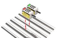 China Square Compact Intelligent High Speed Laser Displacement Sensor 30mm to 400mm Range for sale