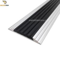 China Matt Silver Floor Transition Strip Trim With Anodized Polished Brushed Surface for sale