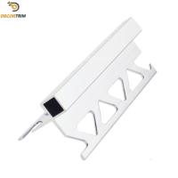 China Chrome Silver Aluminium Tile Trim Box Shape For Wall Corner SGS Certified for sale