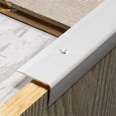 China Aluminum Stair Nosing Tile Trim 30mm x 20mm for Stair Edge Protection for sale