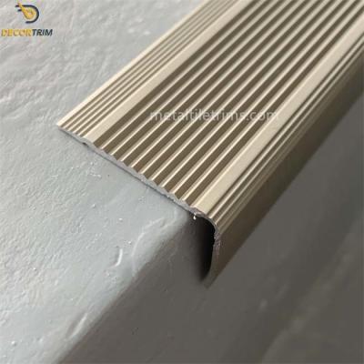 China L Shape Aluminum Stair Nosing Tile Trim 30x20mm Matt Champagne 2.5m for sale