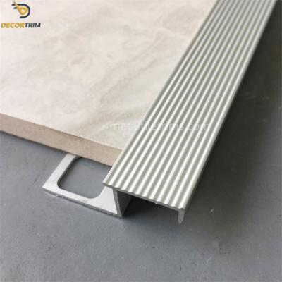 China Anti Slip Aluminum Stair Nosing Tile Trim Anodized Matt Silver 2.5m Length 10mm Height for sale