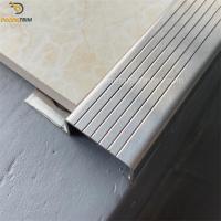 China SS304 Stainless Steel Stair Nosing Anti Skid Box Shape 2440mm Length for sale