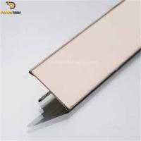 China SS304 T Shaped Transition Strip 8k Mirror Finish 2500mm Tile to Laminated Floor for sale