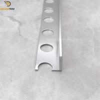 China Aluminum L-Shaped Tile Edging Trim 2.44m 0.8mm Thickness for Ceramic Floor Wall Protection for sale