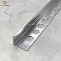 China L Shaped Aluminum Tile Edge Trim 6063 T5 0.8mm 1mm for Outdoor Flooring for sale