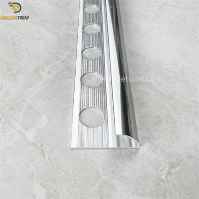 China Aluminum L-Shaped Tile Edge Trim 0.8mm 1mm Thickness Outdoor Metal Corner Guard for sale
