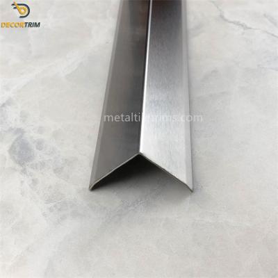 China Stainless Steel Tile Edge Trim Protection 20mm L Shape Profile 2.5m Length for sale