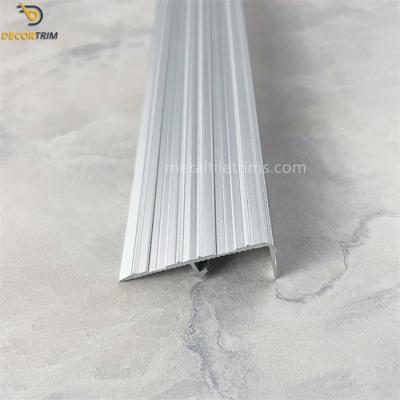 China Aluminum Stair Nosing Tile Trim 10x10mm Gold Corner Edge Protector 2.5m for sale