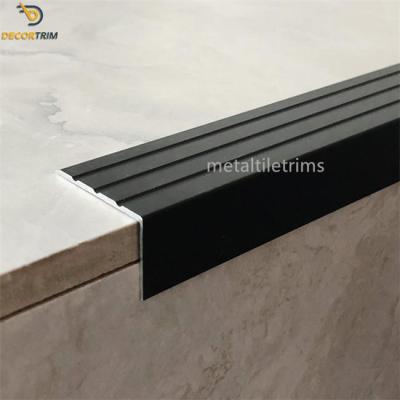 China Aluminum 6063 Stair Nosing Tile Trim 1.1mm Thickness Anti Slip Floor Edge Protector for sale