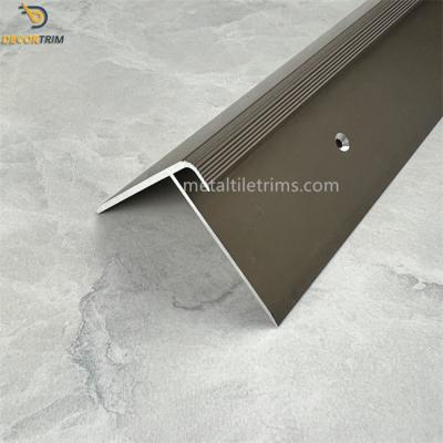 China Aluminum Stair Nosing Tile Trim 1.1mm Non Slip Edge Profile for Tiles 6063 for sale