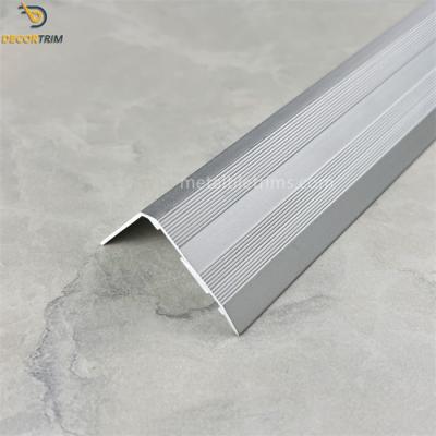 China Aluminum Tile Trim Bullnose Strip Chrome 1mm Thickness 6063 Tile Moulding Edge for sale