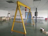 China Portable Mobile Gantry Crane 5T Workshop Use CE Certification for sale