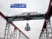 China QZ Type Double Girder Bridge Crane 20t A6 Grab With Travelling for sale