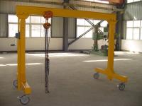China High Strength Single Girder Gantry Crane 5T Q235B Manual Pushing With Hoists for sale