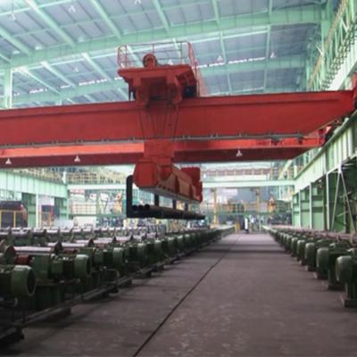 China QD Type  Double Girder  Bridge Crane With Winch Trolley for Lifting Goods 400/80t~450/80t for sale