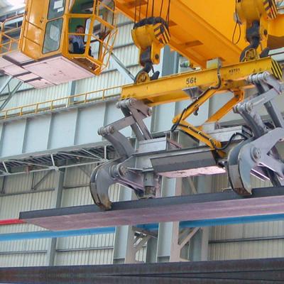 China QD Hook Double Girder Overhead Crane 20T Electric Travelling Trolley for sale