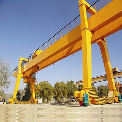 China 25 Tons  Span 32m  Rail Mounted Container Gantry Crane Used In Port for sale