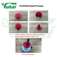 China Plastic Calf Feeding Bottles 2 Liters Animal Milk Bottle For Cow /Calf/Sheep With Handle for sale