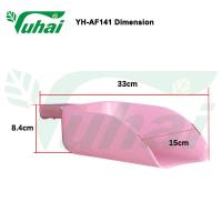 China Pink Green Feeding Hopper Professional 1qt Plastic Feeder Shovel Feed Scoop for sale