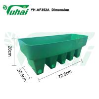 China 2l Cow Feeding Teat Buckets Green Calf Feeder Bucket With Nipple for sale