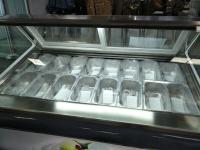 China Small Hard Ice Cream Display Freezer 1605x1120x1386mm with 1520W Embraco Compressor and -22°C Temperature for sale