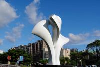 China Large Outdoor Metal Sculpture White Baking Varnish For Park Decoration for sale
