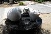 China Decorative Modern Outdoor Sculpture Stainless Steel Polishing For Art Collection for sale