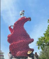 China contemporary Garden Statues And Sculptures Red Baking Varnished Forging for sale